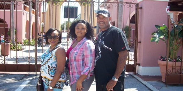 Biography – Lisa Lucas-Burke